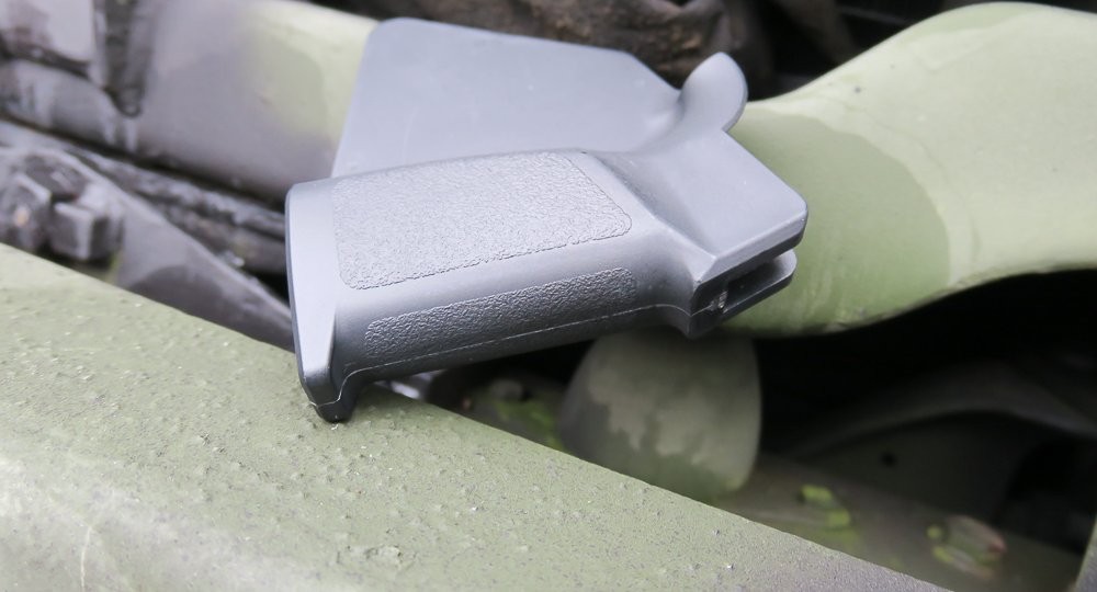 AR FEATURELESS GRIP AIM SPORTS - AtlanticFirearms.com